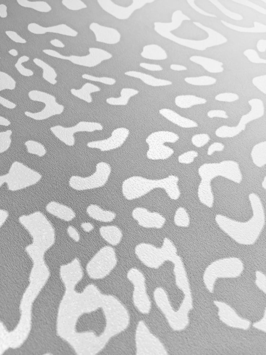 Muriva Leopard Skin Silver Wallpaper 168501 - Intu-DIY - Wallpaper ...